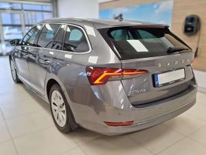 Grey Skoda Octavia 2023 in Kaunas, with an engine capacity of 1.50 L and mileage of 95 thousand km for 20700 €, photo 7 on AUTOMOTO.COM.LV