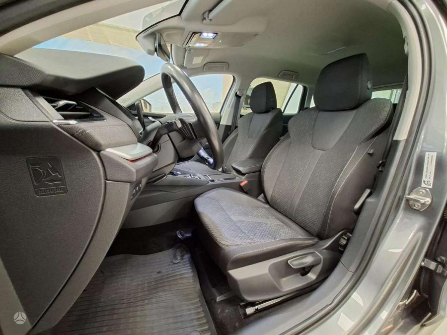 Grey Skoda Octavia 2023 in Kaunas, with an engine capacity of 1.50 L and mileage of 95 thousand km for 20700 €, photo 20 on AUTOMOTO.COM.LV