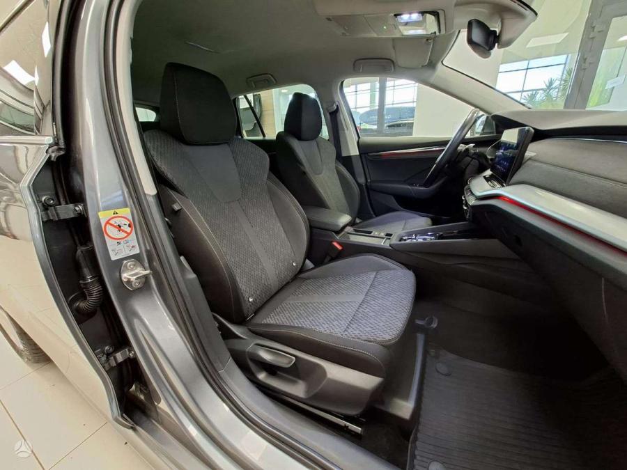 Grey Skoda Octavia 2023 in Kaunas, with an engine capacity of 1.50 L and mileage of 95 thousand km for 20700 €, photo 25 on AUTOMOTO.COM.LV