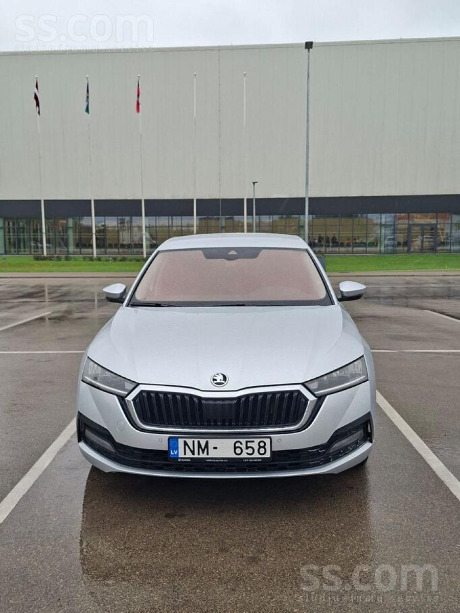 Pelēks Skoda Octavia 2023 Jēkabpils, ar dzinēja tilpumu 2.00 L un nobraukumu 147 tūkst. km par 15900 €, foto 3 vietnē AUTOMOTO.COM.LV