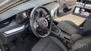 Pelēks Skoda Octavia 2023 Jēkabpils, ar dzinēja tilpumu 2.00 L un nobraukumu 147 tūkst. km par 15900 €, foto 6 vietnē AUTOMOTO.COM.LV