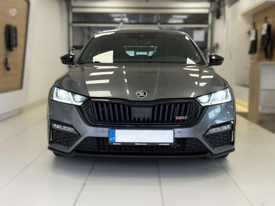 Pelēks Skoda Octavia 2023 Kauņa, ar dzinēja tilpumu 1.98 L un nobraukumu 173 tūkst. km par 19990 €, foto 3 vietnē AUTOMOTO.COM.LV