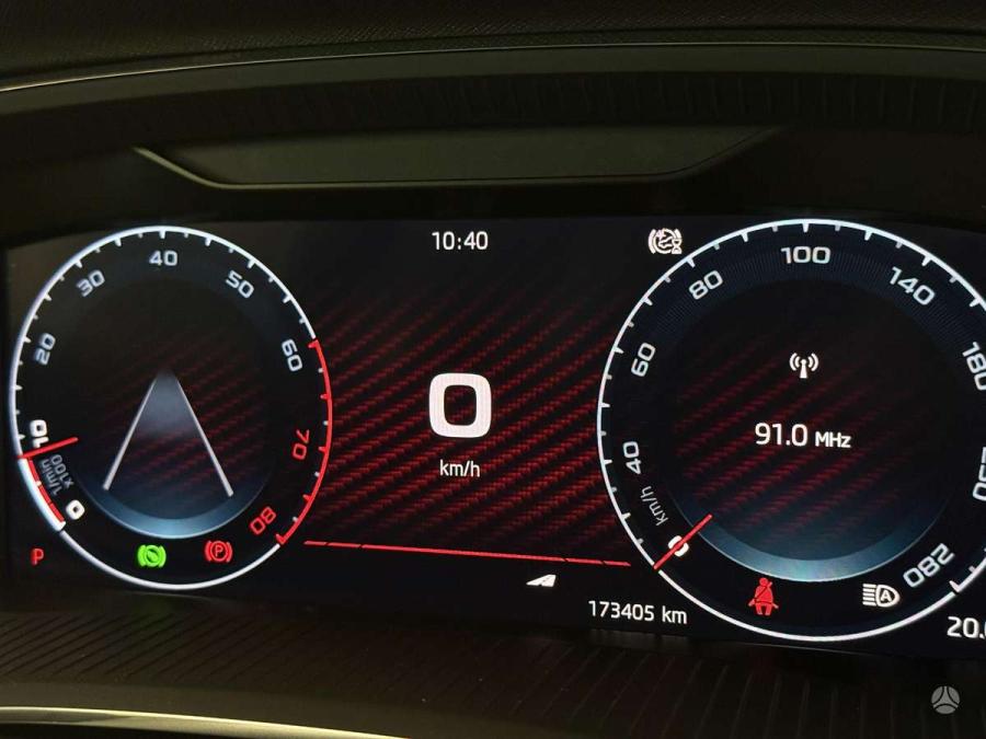 Pelēks Skoda Octavia 2023 Kauņa, ar dzinēja tilpumu 1.98 L un nobraukumu 173 tūkst. km par 19990 €, foto 13 vietnē AUTOMOTO.COM.LV