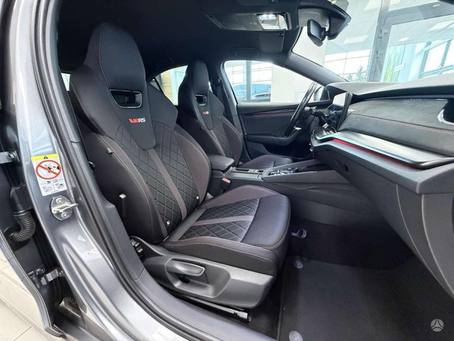 Pelēks Skoda Octavia 2023 Kauņa, ar dzinēja tilpumu 1.98 L un nobraukumu 173 tūkst. km par 19990 €, foto 24 vietnē AUTOMOTO.COM.LV