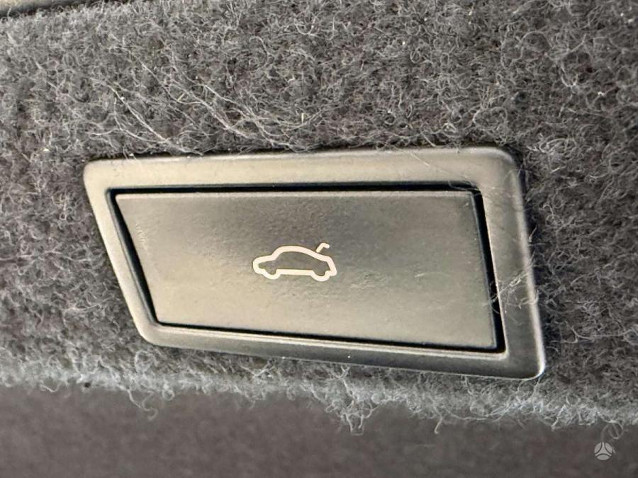 Pelēks Skoda Octavia 2023 Kauņa, ar dzinēja tilpumu 1.98 L un nobraukumu 173 tūkst. km par 19990 €, foto 27 vietnē AUTOMOTO.COM.LV