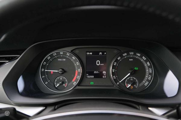 Шкода Октавия 2023 в Вильнюс на AUTOMOTO.COM.LV Серый Шкода Октавия 2023 в Вильнюс, объемом двигателя 1.97 л и пробегом 132 тыс. км за 16500 €, фото 7 на AUTOMOTO.COM.LV