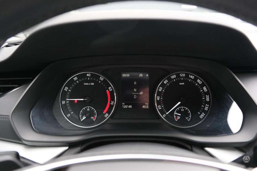 Pelēks Skoda Octavia 2023 Viļņa, ar dzinēja tilpumu 1.50 L un nobraukumu 126 tūkst. km par 18400 €, foto 7 vietnē AUTOMOTO.COM.LV