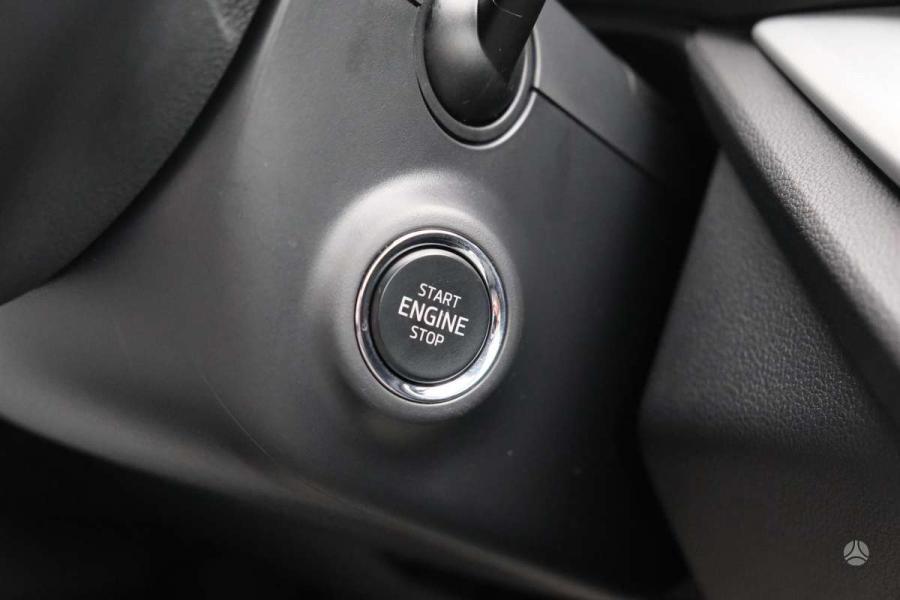 Pelēks Skoda Octavia 2023 Viļņa, ar dzinēja tilpumu 1.50 L un nobraukumu 126 tūkst. km par 18400 €, foto 20 vietnē AUTOMOTO.COM.LV