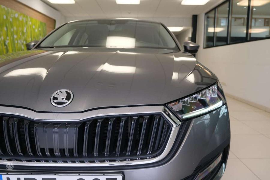 Pelēks Skoda Octavia 2023 Viļņa, ar dzinēja tilpumu 1.50 L un nobraukumu 126 tūkst. km par 18400 €, foto 28 vietnē AUTOMOTO.COM.LV