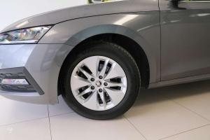 Pelēks Skoda Octavia 2023 Viļņa, ar dzinēja tilpumu 1.50 L un nobraukumu 126 tūkst. km par 18400 €, foto 30 vietnē AUTOMOTO.COM.LV