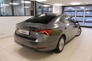 Pelēks Skoda Octavia 2023 Viļņa, ar dzinēja tilpumu 1.97 L un nobraukumu 151 tūkst. km par 16100 €, foto 3 vietnē AUTOMOTO.COM.LV