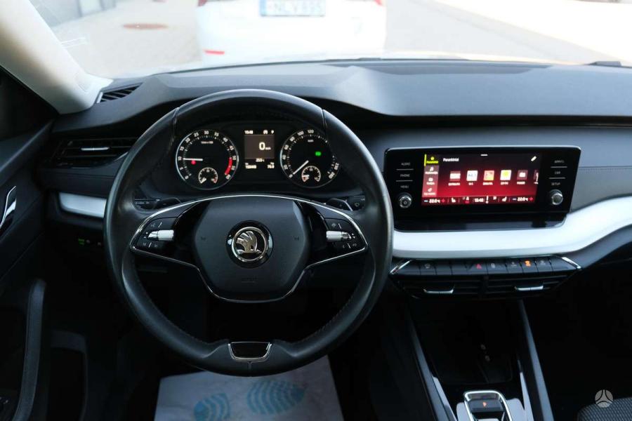 Pelēks Skoda Octavia 2023 Viļņa, ar dzinēja tilpumu 1.97 L un nobraukumu 151 tūkst. km par 16100 €, foto 6 vietnē AUTOMOTO.COM.LV