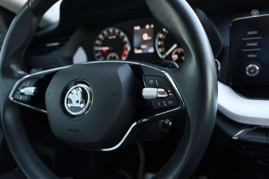 Pelēks Skoda Octavia 2023 Viļņa, ar dzinēja tilpumu 1.97 L un nobraukumu 151 tūkst. km par 16100 €, foto 18 vietnē AUTOMOTO.COM.LV