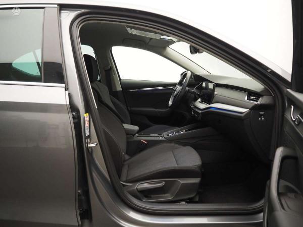 Pelēks Skoda Octavia 2023 Viļņa, ar dzinēja tilpumu 1.50 L un nobraukumu 149 tūkst. km par 15700 €, foto 8 vietnē AUTOMOTO.COM.LV