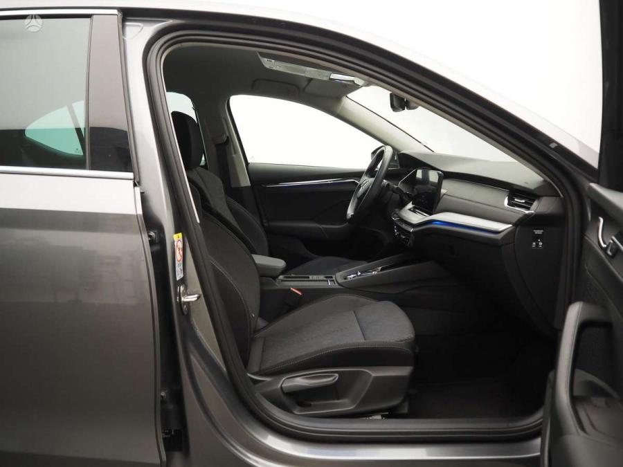 Grey Skoda Octavia 2023 in Vilnius, with an engine capacity of 1.50 L and mileage of 149 thousand km for 15700 €, photo 8 on AUTOMOTO.COM.LV