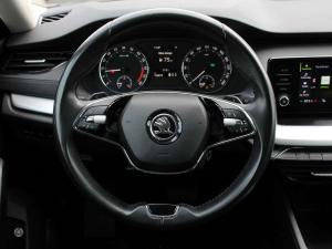 Pelēks Skoda Octavia 2023 Viļņa, ar dzinēja tilpumu 1.97 L un nobraukumu 165 tūkst. km par 17500 €, foto 6 vietnē AUTOMOTO.COM.LV