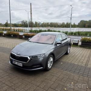 Pelēks Skoda Octavia 2023 Rīga, ar dzinēja tilpumu 2.00 L un nobraukumu 20 tūkst. km par 18900 €, foto  vietnē AUTOMOTO.COM.LV