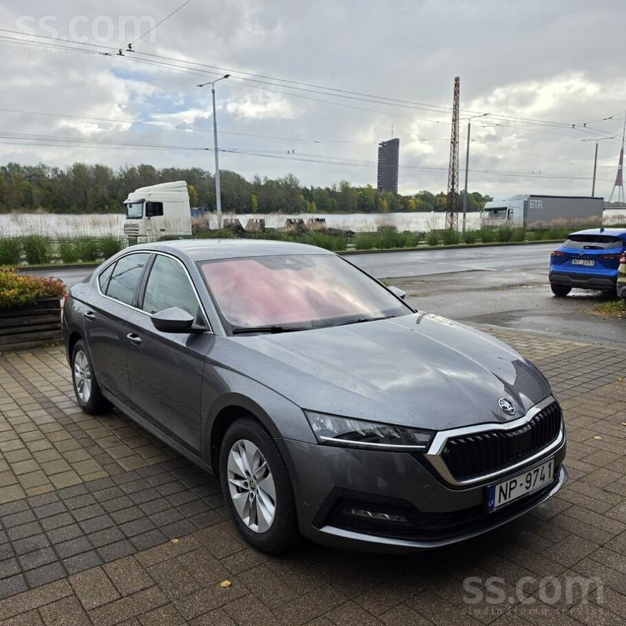 Pelēks Skoda Octavia 2023 Rīga, ar dzinēja tilpumu 2.00 L un nobraukumu 20 tūkst. km par 18900 €, foto 4 vietnē AUTOMOTO.COM.LV