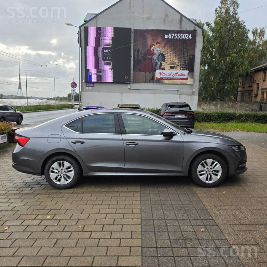Pelēks Skoda Octavia 2023 Rīga, ar dzinēja tilpumu 2.00 L un nobraukumu 20 tūkst. km par 18900 €, foto 5 vietnē AUTOMOTO.COM.LV