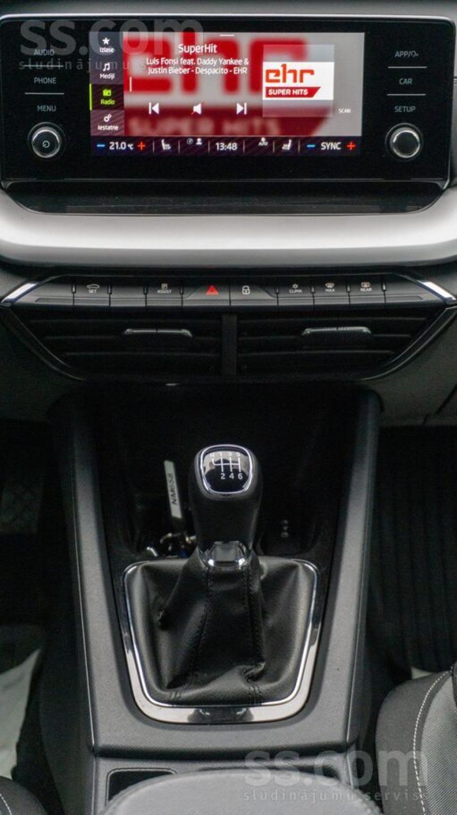 Grey Skoda Octavia 2023 in Riga, with an engine capacity of 2.00 L and mileage of 147 thousand km for 15990 €, photo 14 on AUTOMOTO.COM.LV