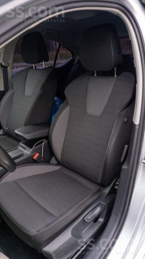 Grey Skoda Octavia 2023 in Riga, with an engine capacity of 2.00 L and mileage of 147 thousand km for 15990 €, photo 29 on AUTOMOTO.COM.LV