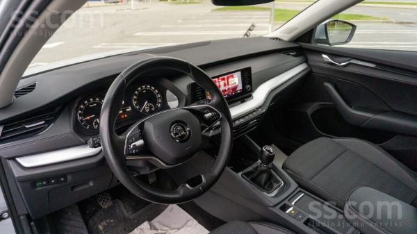 Grey Skoda Octavia 2023 in Riga, with an engine capacity of 2.00 L and mileage of 147 thousand km for 15990 €, photo 11 on AUTOMOTO.COM.LV