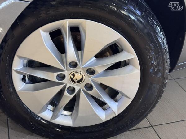 Серый Шкода Октавия 2024 в Авиженяй, объемом двигателя 1.50 л и пробегом 33 тыс. км за 22500 €, фото 5 на AUTOMOTO.COM.LV