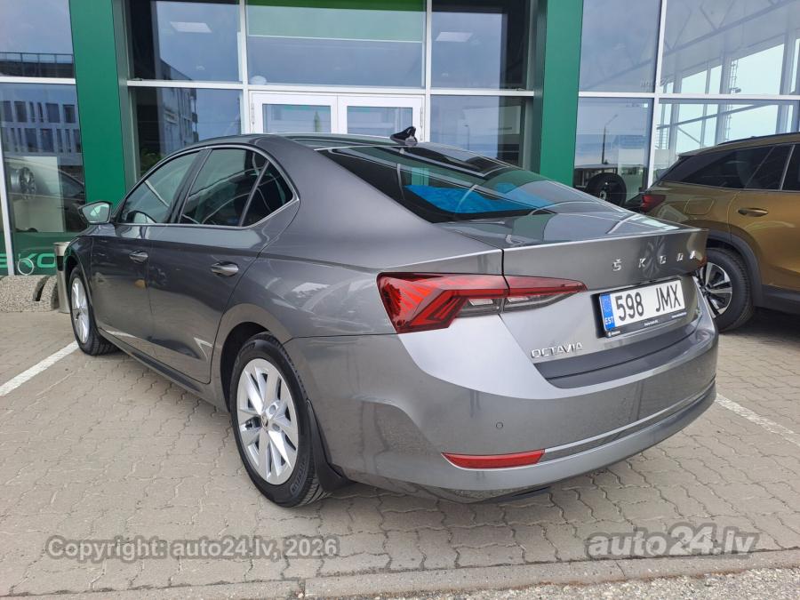 Pelēks Skoda Octavia 2024 Tartu, ar dzinēja tilpumu 1.50 L un nobraukumu 32 tūkst. km par 24900 €, foto 3 vietnē AUTOMOTO.COM.LV