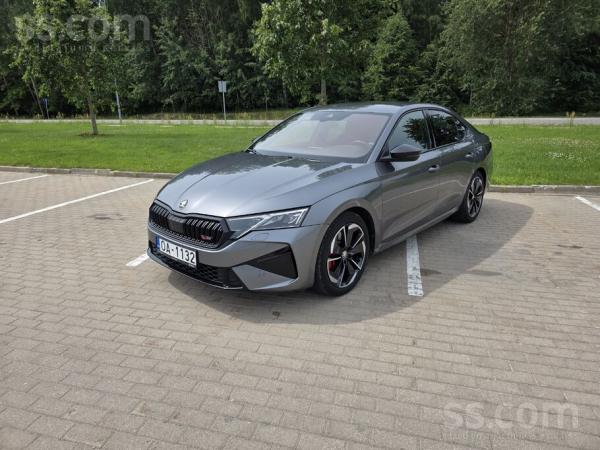 Серый Шкода Октавия 2024 в Рига, объемом двигателя 2.00 л и пробегом 18 тыс. км за 29500 €, фото 8 на AUTOMOTO.COM.LV
