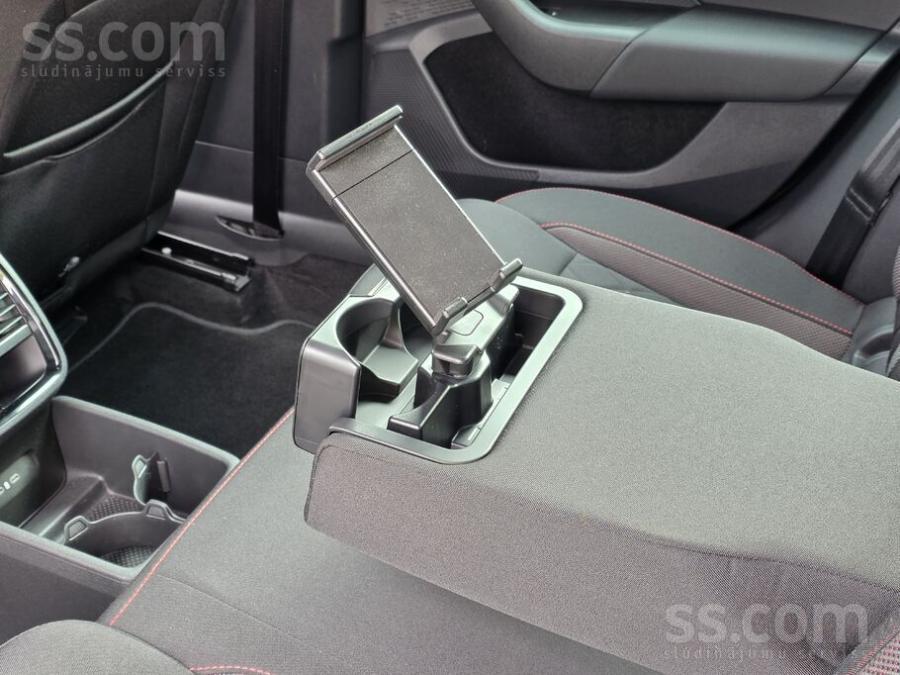 Pelēks Skoda Octavia 2024 Rīga, ar dzinēja tilpumu 2.00 L un nobraukumu 18 tūkst. km par 29500 €, foto 15 vietnē AUTOMOTO.COM.LV