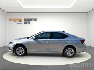Pelēks Skoda Octavia 2024 Rīga, ar dzinēja tilpumu 2.00 L un nobraukumu 24 tūkst. km par 20990 €, foto 4 vietnē AUTOMOTO.COM.LV