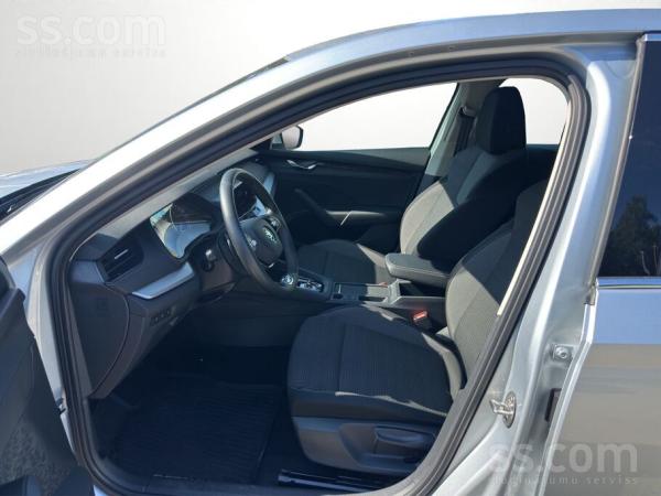 Pelēks Skoda Octavia 2024 Rīga, ar dzinēja tilpumu 2.00 L un nobraukumu 24 tūkst. km par 20990 €, foto 9 vietnē AUTOMOTO.COM.LV