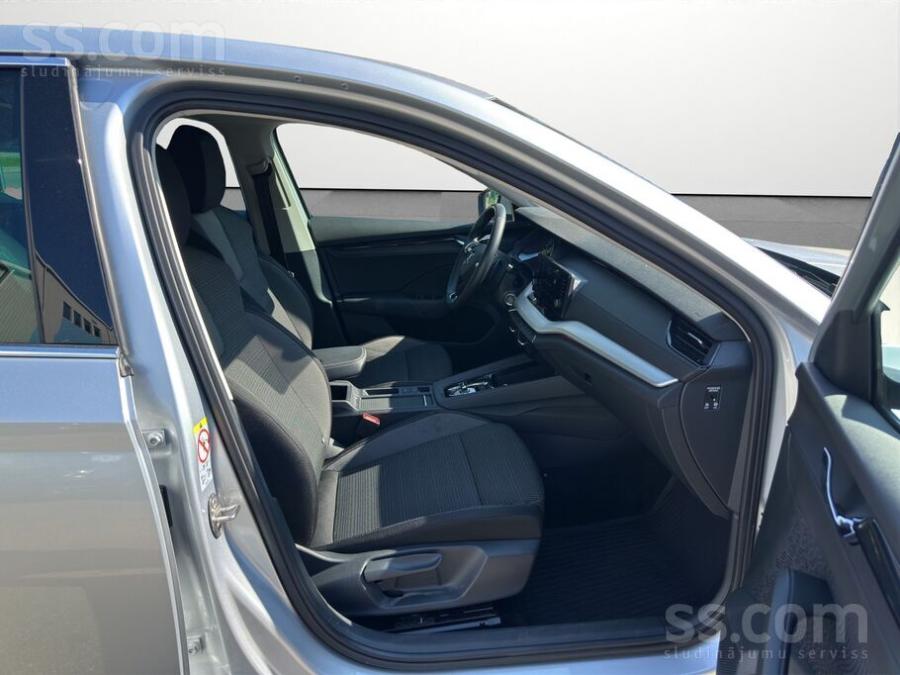 Pelēks Skoda Octavia 2024 Rīga, ar dzinēja tilpumu 2.00 L un nobraukumu 24 tūkst. km par 20990 €, foto 17 vietnē AUTOMOTO.COM.LV