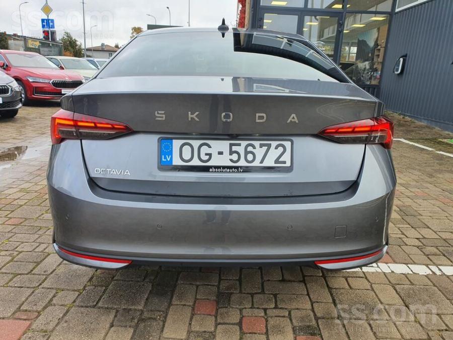 Grey Skoda Octavia 2025 in Jelgava, with an engine capacity of 2.00 L and mileage of 37 thousand km for 26700 €, photo 6 on AUTOMOTO.COM.LV