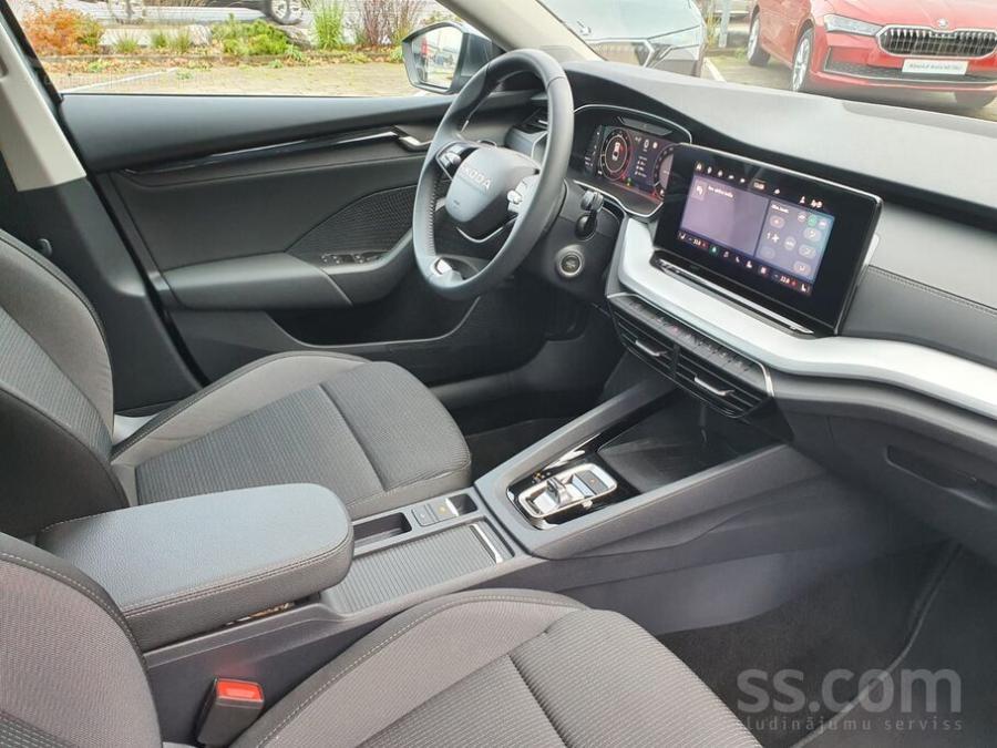 Grey Skoda Octavia 2025 in Jelgava, with an engine capacity of 2.00 L and mileage of 37 thousand km for 26700 €, photo 11 on AUTOMOTO.COM.LV