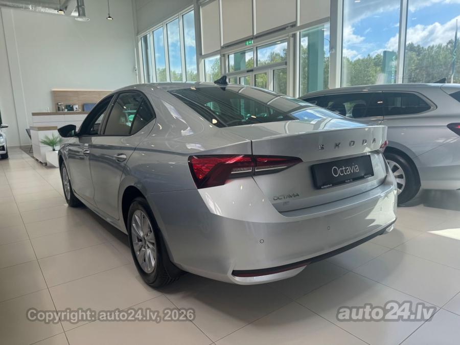 Pelēks Skoda Octavia 2026 Paide, ar dzinēja tilpumu 0.00 L un nobraukumu 3 tūkst. km par 26930 €, foto 5 vietnē AUTOMOTO.COM.LV