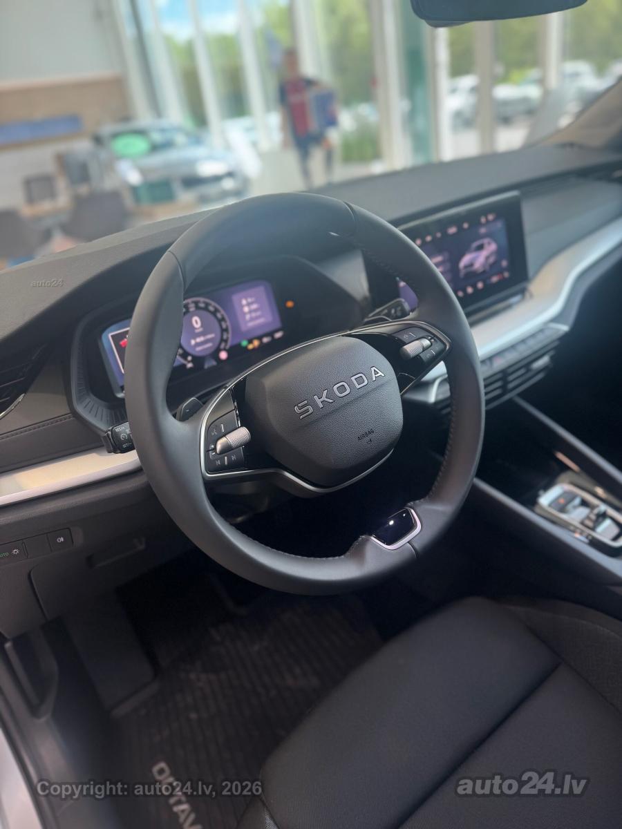 Pelēks Skoda Octavia 2026 Paide, ar dzinēja tilpumu 0.00 L un nobraukumu 3 tūkst. km par 26930 €, foto 9 vietnē AUTOMOTO.COM.LV