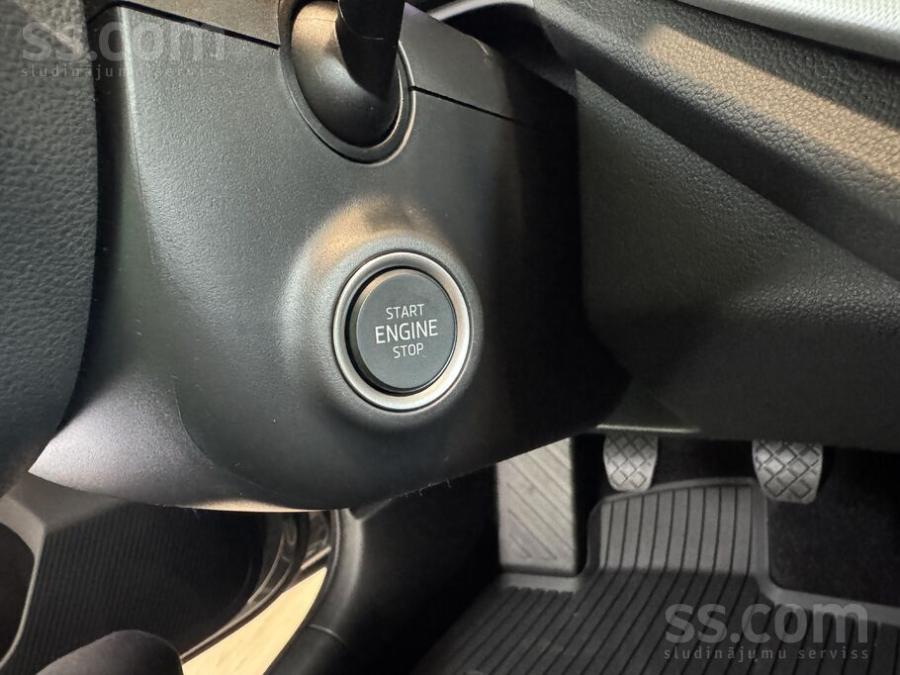 Pelēks Skoda Octavia 2026 Valmiera, ar dzinēja tilpumu 1.50 L un nobraukumu 5 tūkst. km par 24060 €, foto 18 vietnē AUTOMOTO.COM.LV