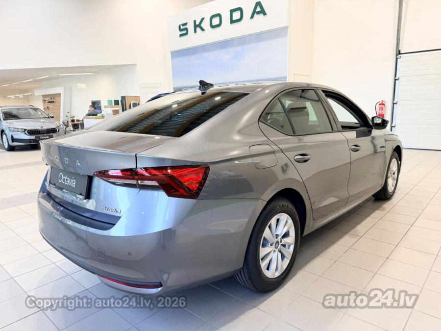 Grey Skoda Octavia 2026 in Viljandi, with an engine capacity of 1.50 L and mileage of 0 thousand km for 25990 €, photo 5 on AUTOMOTO.COM.LV