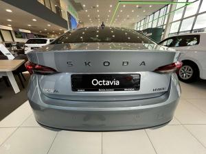 Grey Skoda Octavia 2026 in Kaunas, with an engine capacity of 1.50 L and mileage of 0 thousand km for 25290 €, photo 7 on AUTOMOTO.COM.LV