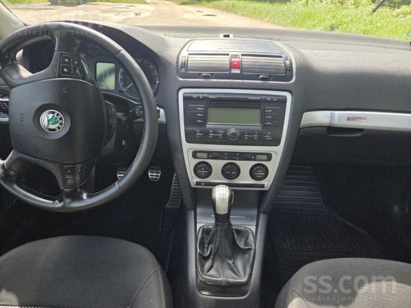 Grey Skoda Octavia 2008 in Cesis, with an engine capacity of 2.00 L and mileage of 338 thousand km for 3000 €, photo 10 on AUTOMOTO.COM.LV