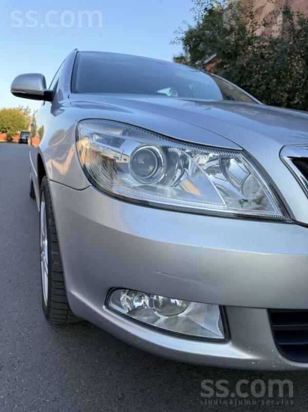 Grey Skoda Octavia 2010 in Daugavpils, with an engine capacity of 1.60 L and mileage of 212 thousand km for 4450 €, photo 10 on AUTOMOTO.COM.LV