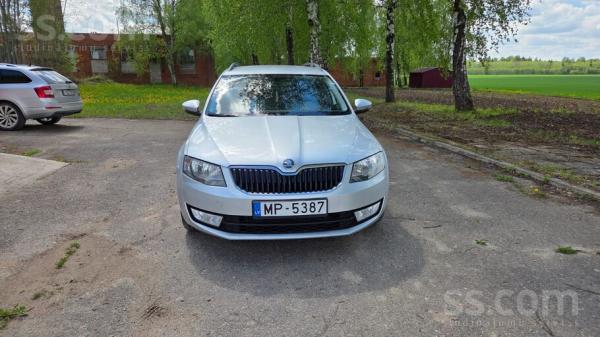 Grey Skoda Octavia 2014 in Jurmala, with an engine capacity of 1.60 L and mileage of 250 thousand km for 5500 €, photo 3 on AUTOMOTO.COM.LV
