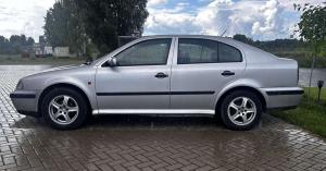 Grey Skoda Octavia 1998 in Utena, with an engine capacity of 1.60 L and mileage of 206 thousand km for 1550 €, photo 9 on AUTOMOTO.COM.LV