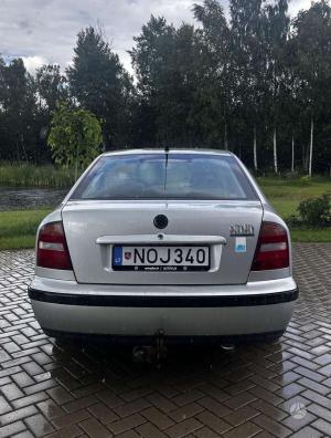 Grey Skoda Octavia 1998 in Utena, with an engine capacity of 1.60 L and mileage of 206 thousand km for 1550 €, photo 12 on AUTOMOTO.COM.LV