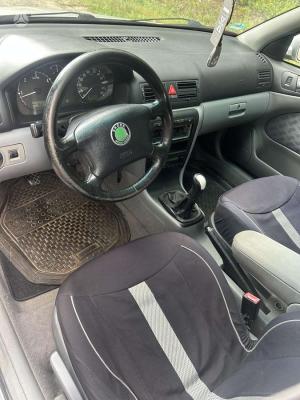 Grey Skoda Octavia 2000 in Prienai, with an engine capacity of 1.90 L and mileage of 388 thousand km for 1000 €, photo 7 on AUTOMOTO.COM.LV