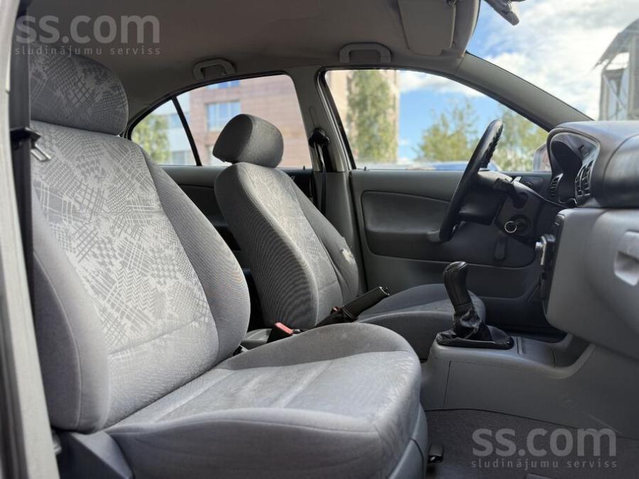Grey Skoda Octavia 2000 in Riga, with an engine capacity of 1.60 L and mileage of 0 thousand km for 2300 €, photo 7 on AUTOMOTO.COM.LV