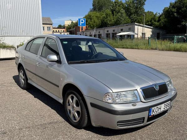 Grey Skoda Octavia 2001 in Vilnius, with an engine capacity of 1.98 L and mileage of 162 thousand km for 1250 €, photo 1 on AUTOMOTO.COM.LV