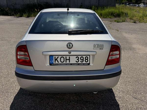 Grey Skoda Octavia 2001 in Vilnius, with an engine capacity of 1.98 L and mileage of 162 thousand km for 1250 €, photo 5 on AUTOMOTO.COM.LV