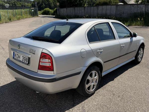 Grey Skoda Octavia 2001 in Vilnius, with an engine capacity of 1.98 L and mileage of 162 thousand km for 1250 €, photo 6 on AUTOMOTO.COM.LV